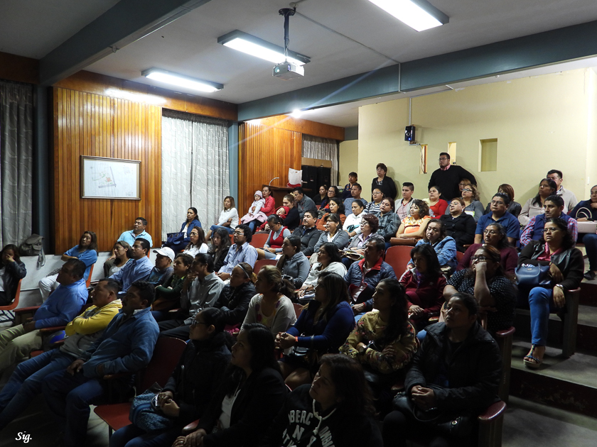 Reunión con padres de familia de primer grado. - EST. Núm. 1