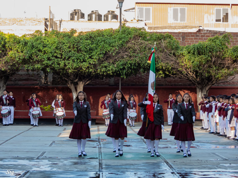 Quinceavo Homenaje a la Bandera. Ciclo Escolar 2019-2020. - EST. Núm. 1